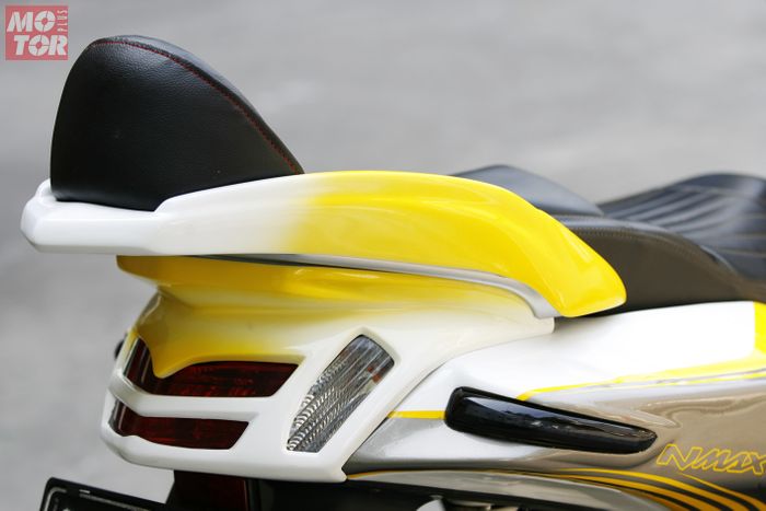 Motor Yamaha NMAX Ini Adospi Gaya Robot Mungil Autobots Film ...