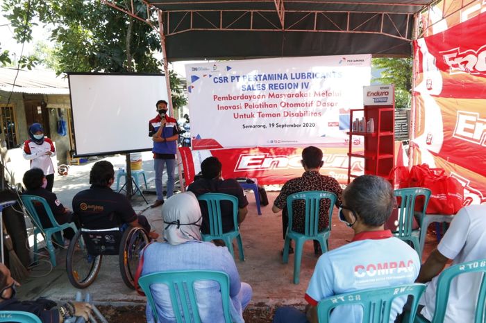 Bantuan Pertamina untuk Bengkel Motor Difabel di Saat Covid-19 - Motorplus