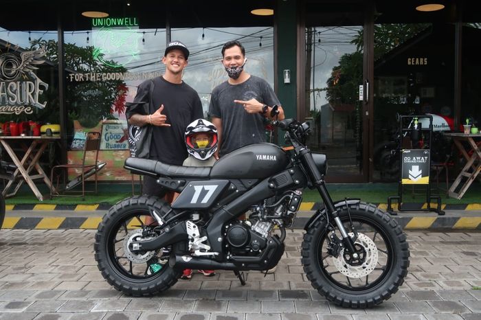Modifikasi Motor Yamaha Xsr 155 Bergaya Scrambler Punya Irfan Bachdim