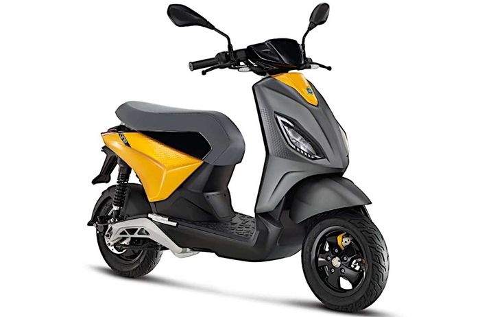 Ingat Piaggio Zip? Versi Baru Mesinnya Tanpa Bensin Meluncur Bulan Mei ...