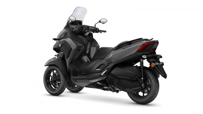 Kakak Yamaha NMAX Versi Roda Tiga Dapat Update, Mesin 300 cc Fitur ...
