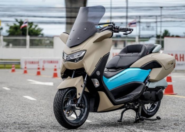 Modifikasi Motor Yamaha NMAX, Gaya Touring Ala Biker Thailand - Motorplus