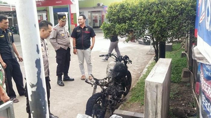 Polisi Ungkap Penyebab Terbakarnya Motor dan Satu Unit Pompa SPBU ... Polisi Ungkap Penyebab Terbakarnya Motor dan Satu Unit Pompa SPBU ...