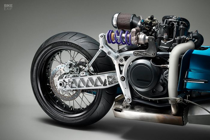 Dikira Modifikasi Motor Matic Ternyata Motor Custom Berjantung Mesin ...