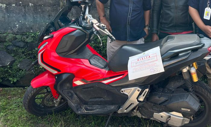 Sikat Bro Motor Murah 2023 Harga Mulai Rp 21 Jutaan Honda ADV 150 di ... Sikat Bro Motor Murah 2023 Harga Mulai Rp 21 Jutaan Honda ADV 150 di ...