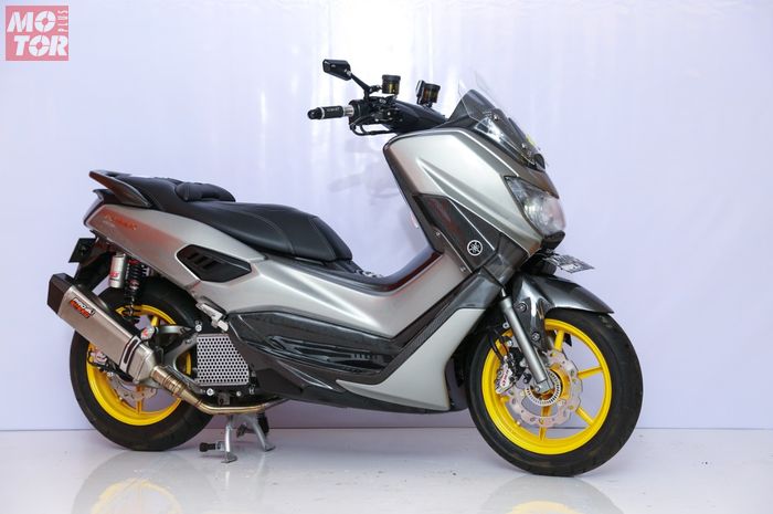 Pede Pakai Kelir Silver dan Pelek Kuning, Yamaha NMAX Ini Sikat Gelar ...