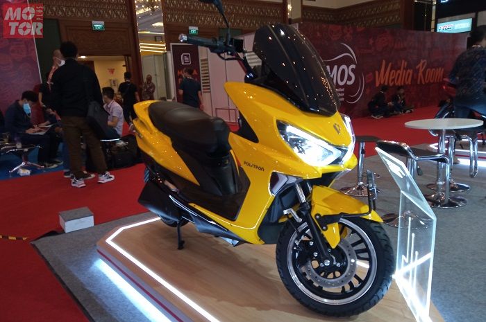 Harga Motor Listrik Murah Polytron Fox-R November 2022 Jarak Tempuh 130 ...