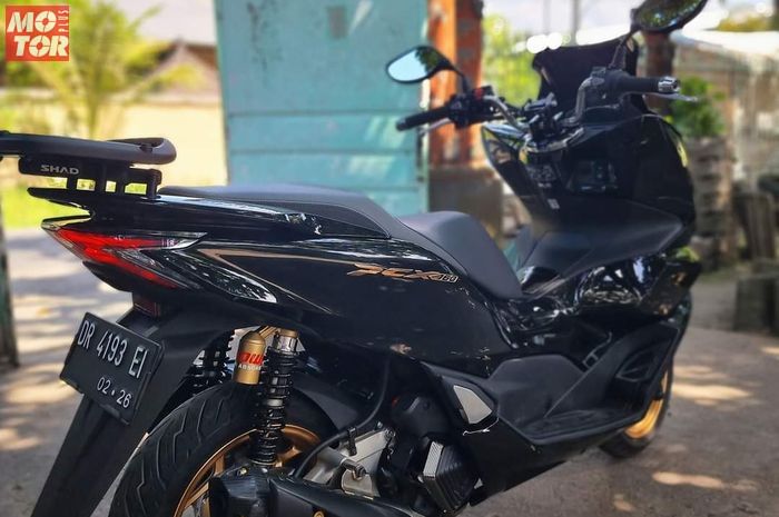 Modifikasi Motor Murah di Honda PCX 160, Comot Sokbreker Honda Tiger ...