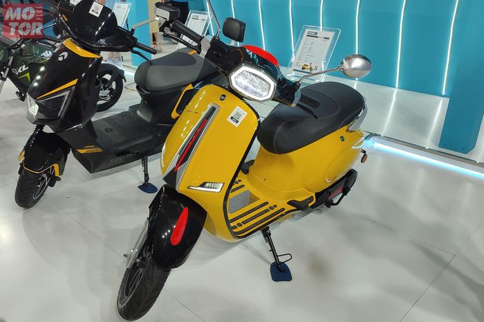 3 Motor Listrik Tampang Mirip Vespa Matic Dijual Mulai Rp 4 Jutaan di ...