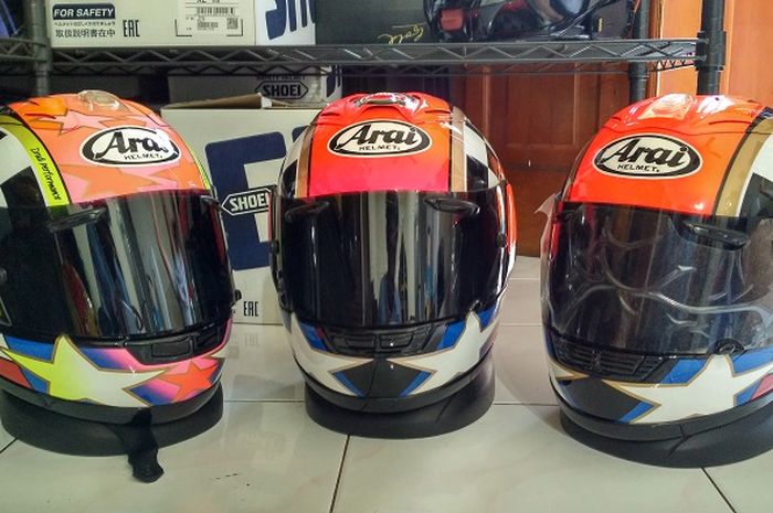 Jadul Tapi Mahal, Bursa Helm Motif Pembalap 2-Tak Kembali ke Tahun 1990 ... Jadul Tapi Mahal, Bursa Helm Motif Pembalap 2-Tak Kembali ke Tahun 1990 ...
