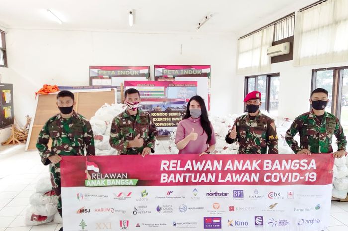 Mantap, Bantu Korban Pandemi Covid-19, Relawan Anak Bangsa Bagikan ...
