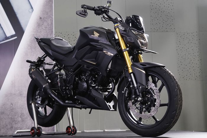 Modifikasi Honda CB150R 2021 Street Fighter, Dikira CBR250RR Naked ...
