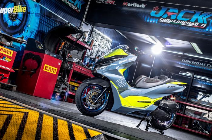 Modifikasi Honda PCX 160 Super Hedon, Aksesoris Sultan Habis Dana Rp 80 ...