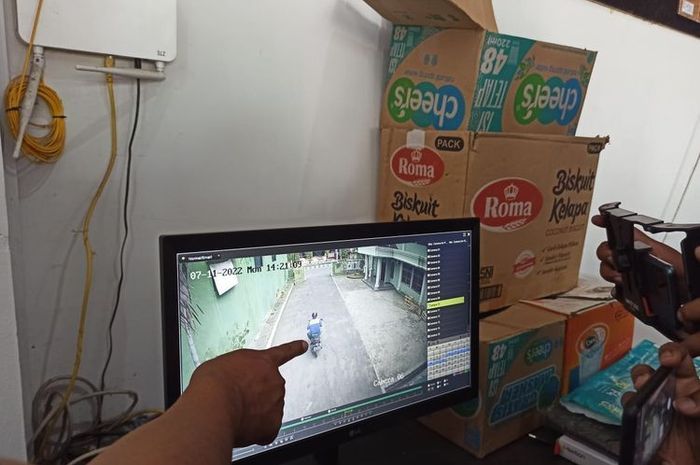 Maling Motor Tertangkap Saat Kehabisan Bensin, Ternyata Pelakunya ODGJ ... Maling Motor Tertangkap Saat Kehabisan Bensin, Ternyata Pelakunya ODGJ ...