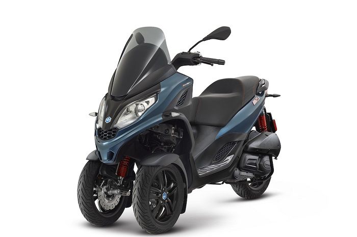 Motores Piaggio Mp3 Piaggio MP3 125 Hybrid First Ride