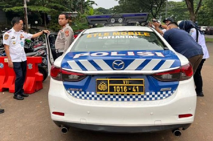 11 Mobil ETLE Mobile Siap Beraksi di Jakarta, Diam-diam Foto Pengendara ...