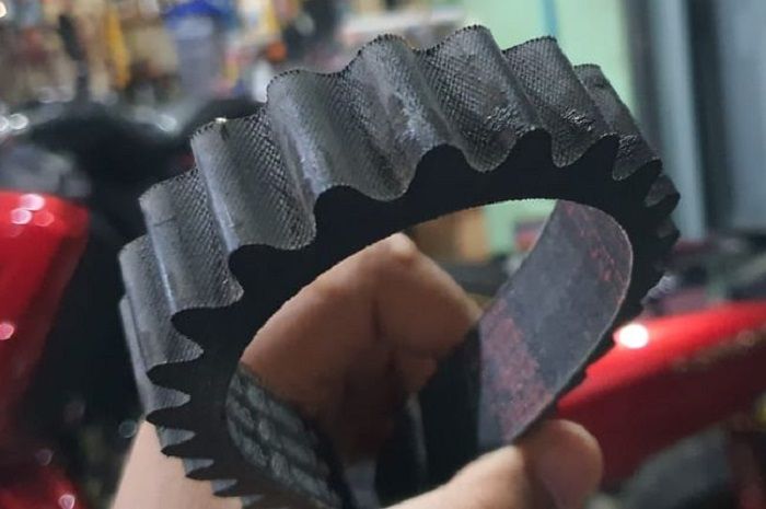 Tanda V-belt CVT Motor Matic Yamaha NMAX Minta Diganti, Perhatikan ...