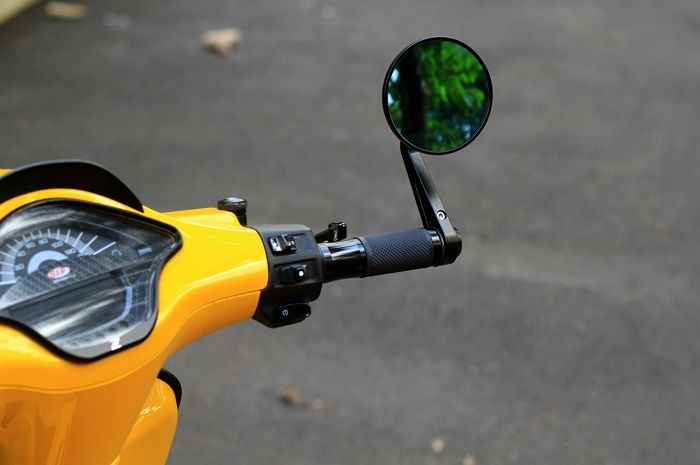 Pakar Safety Riding Bilang Spion Motor Bar End Aman Dipakai Tapi Ada ...