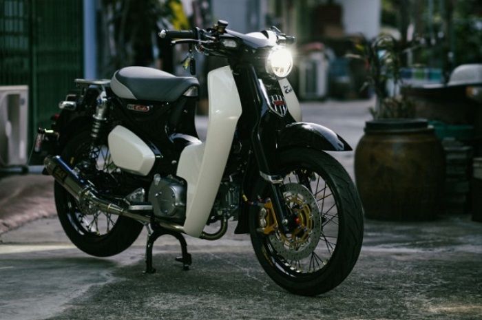 Modifikasi Motor Honda Super Cub 125 Jadi Agresif, Kaki-kaki Hedon Bro ...