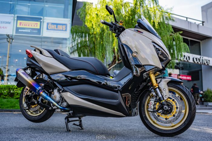 Modifikasi Motor Yamaha XMAX Lawas Dandan Ala Daily Racing Pas Buat ...