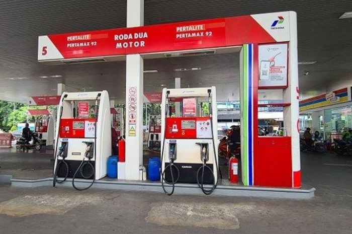 Bukan Dioplos dengan Pertalite, Pertamina Tambah Zat Ini ke Pertamax ...